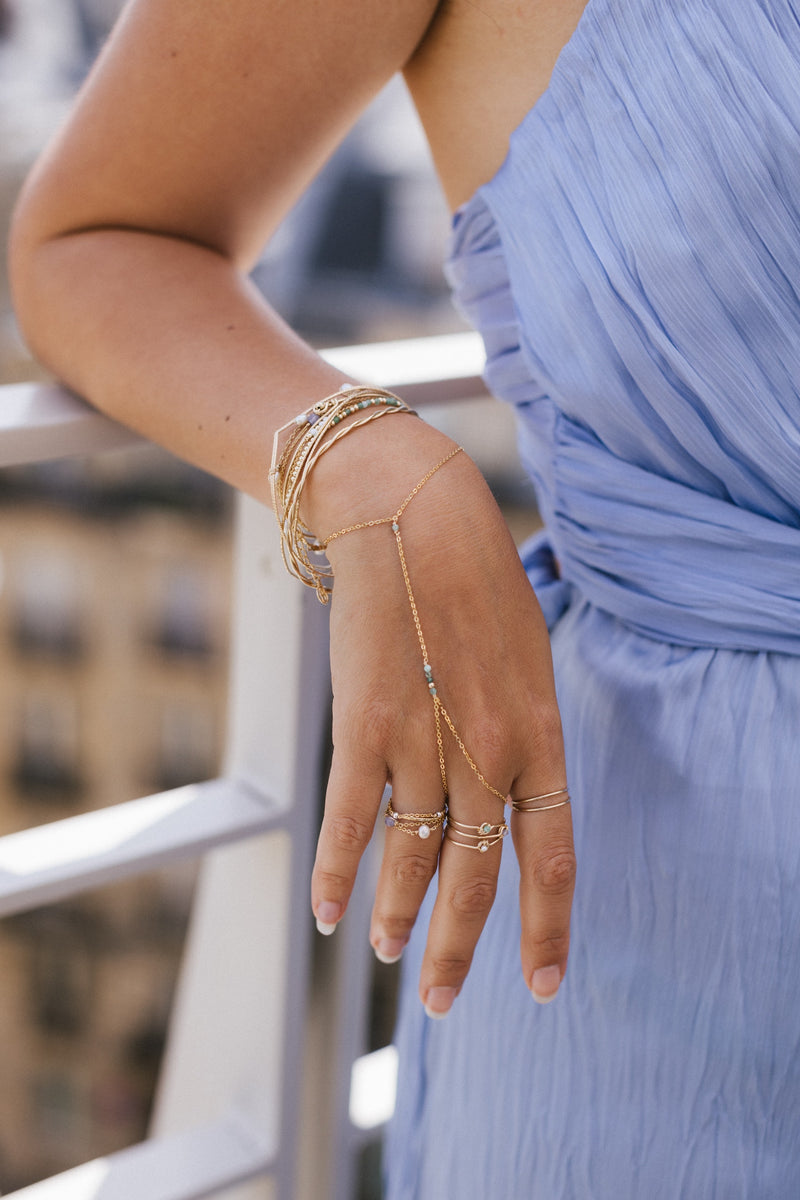 Théa hand jewel - Emerald – YAY Paris